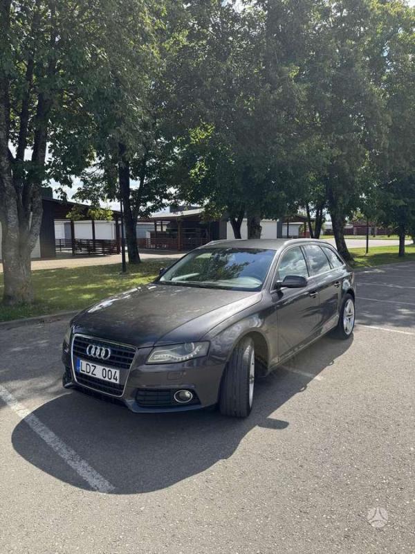 Grey Audi A4 2009 in Skuodas, with an engine capacity of 1.97 L and mileage of 265 thousand km for 4950 €, photo 8 on AUTOMOTO.COM.LV