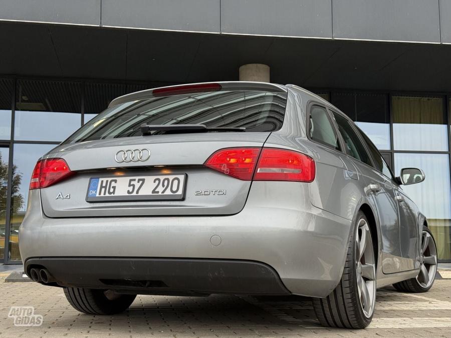 Grey Audi A4 2009 in Kaunas, with an engine capacity of 2.00 L and mileage of 350 thousand km for 4390 €, photo 12 on AUTOMOTO.COM.LV
