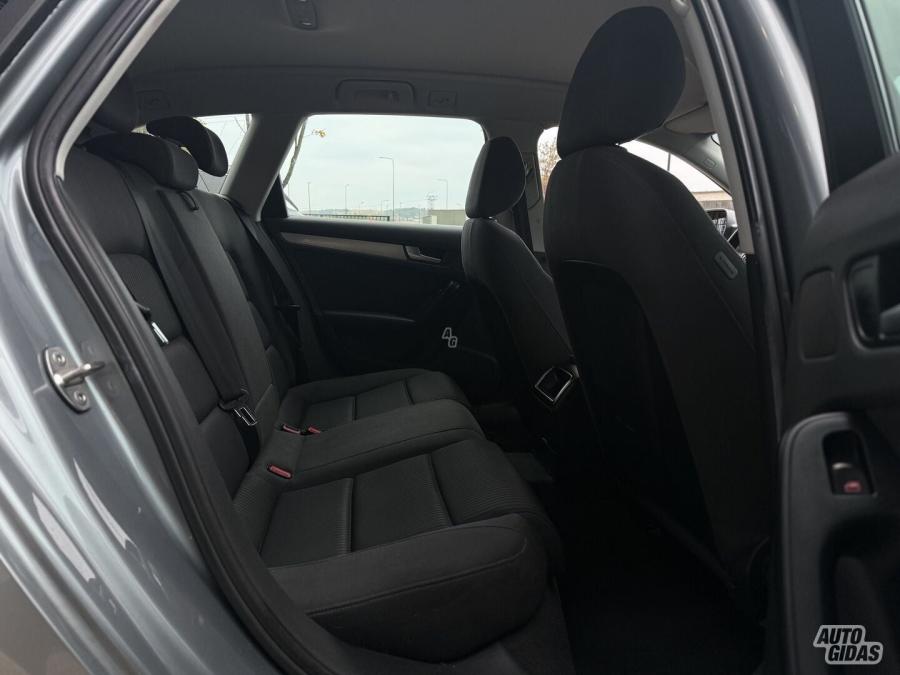 Grey Audi A4 2009 in Kaunas, with an engine capacity of 2.00 L and mileage of 350 thousand km for 4390 €, photo 22 on AUTOMOTO.COM.LV