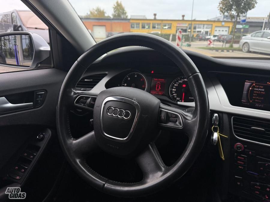 Grey Audi A4 2009 in Kaunas, with an engine capacity of 2.00 L and mileage of 350 thousand km for 4390 €, photo 24 on AUTOMOTO.COM.LV
