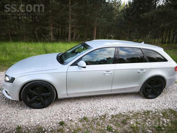 Pelēks Audi A4 2010 Bauska, ar dzinēja tilpumu 2.00 L un nobraukumu 369 tūkst. km par 5500 €, foto 5 vietnē AUTOMOTO.COM.LV