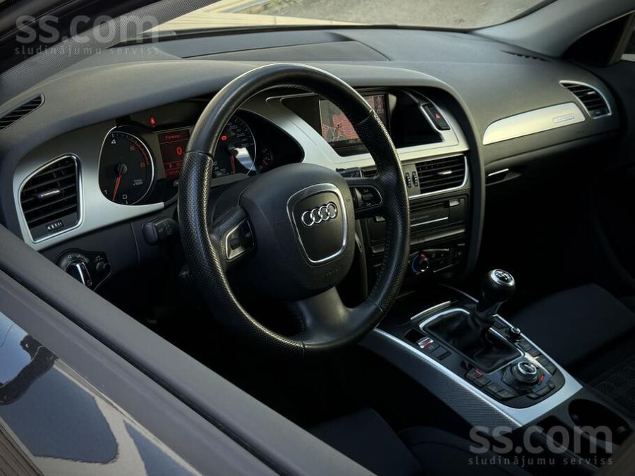 Pelēks Audi A4 2010 Tukums, ar dzinēja tilpumu 3.00 L un nobraukumu 319 tūkst. km par 2300 €, foto 5 vietnē AUTOMOTO.COM.LV
