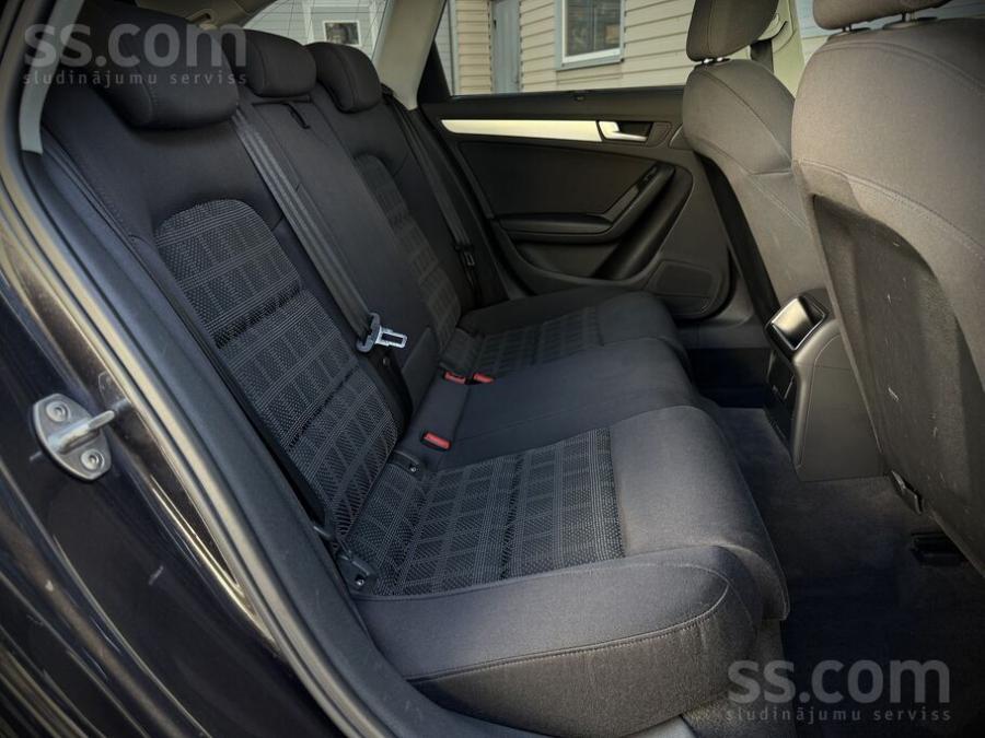 Pelēks Audi A4 2010 Tukums, ar dzinēja tilpumu 3.00 L un nobraukumu 319 tūkst. km par 2300 €, foto 8 vietnē AUTOMOTO.COM.LV