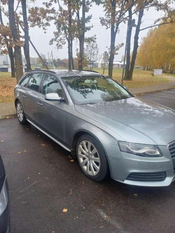Grey Audi A4 2010 in Kaisiadorys, with an engine capacity of 1.97 L and mileage of 394 thousand km for 4400 €, photo 2 on AUTOMOTO.COM.LV