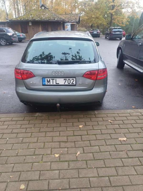 Grey Audi A4 2010 in Kaisiadorys, with an engine capacity of 1.97 L and mileage of 394 thousand km for 4400 €, photo 3 on AUTOMOTO.COM.LV