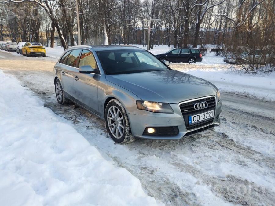 Pelēks Audi A4 2010 Rīga, ar dzinēja tilpumu 3.00 L un nobraukumu 0 tūkst. km par 5900 €, foto 3 vietnē AUTOMOTO.COM.LV