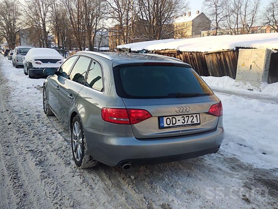 Pelēks Audi A4 2010 Rīga, ar dzinēja tilpumu 3.00 L un nobraukumu 0 tūkst. km par 5900 €, foto 5 vietnē AUTOMOTO.COM.LV