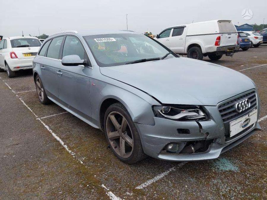 Pelēks Audi A4 2010 Šauļi, ar dzinēja tilpumu 1.97 L un nobraukumu 274 tūkst. km par 1876 €, foto 2 vietnē AUTOMOTO.COM.LV