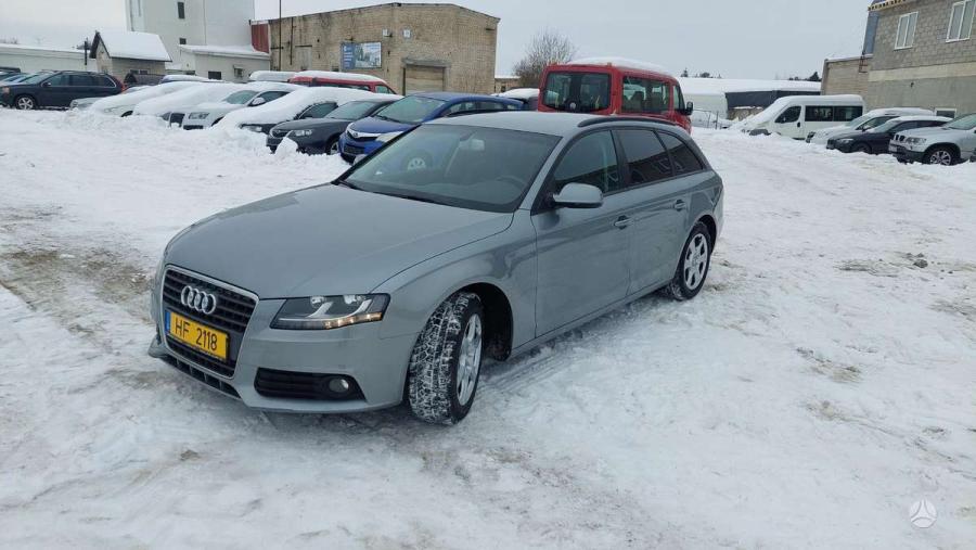 Pelēks Audi A4 2010 Utena, ar dzinēja tilpumu 1.97 L un nobraukumu 288 tūkst. km par 4900 €, foto 1 vietnē AUTOMOTO.COM.LV