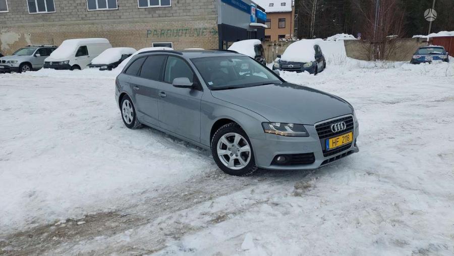 Pelēks Audi A4 2010 Utena, ar dzinēja tilpumu 1.97 L un nobraukumu 288 tūkst. km par 4900 €, foto 3 vietnē AUTOMOTO.COM.LV