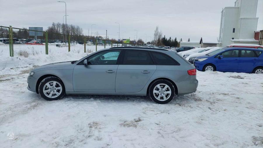 Pelēks Audi A4 2010 Utena, ar dzinēja tilpumu 1.97 L un nobraukumu 288 tūkst. km par 4900 €, foto 5 vietnē AUTOMOTO.COM.LV