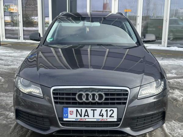 Grey Audi A4 2010 in Vilnius, with an engine capacity of 2.00 L and mileage of 335 thousand km for 4600 €, photo 2 on AUTOMOTO.COM.LV