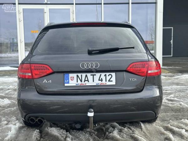 Grey Audi A4 2010 in Vilnius, with an engine capacity of 2.00 L and mileage of 335 thousand km for 4600 €, photo 8 on AUTOMOTO.COM.LV