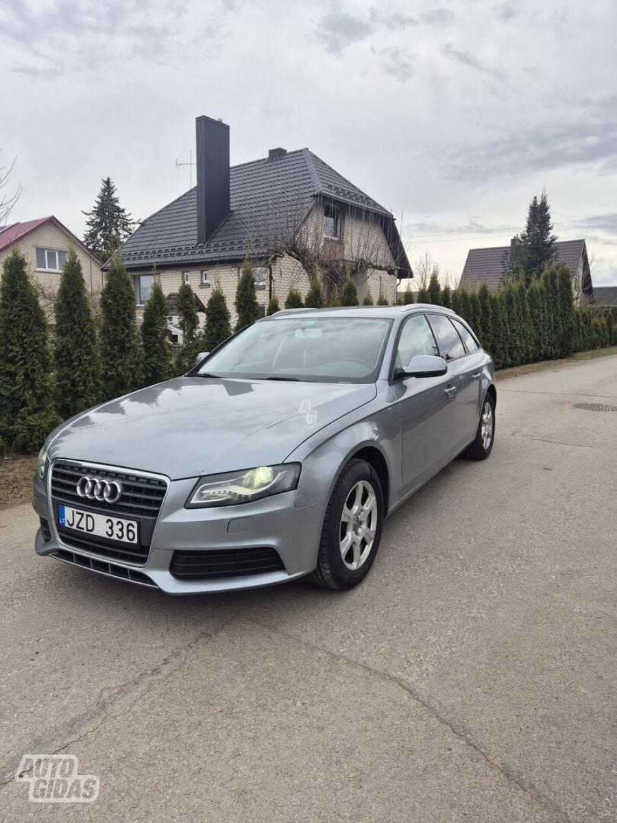 Grey Audi A4 2010 in Kaunas, with an engine capacity of 2.00 L and mileage of 426 thousand km for 4100 €, photo 1 on AUTOMOTO.COM.LV