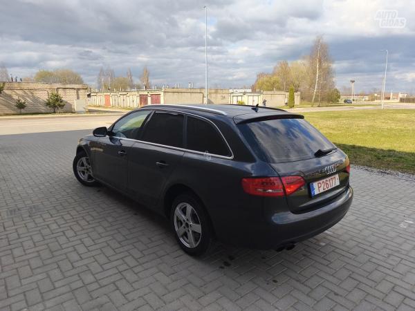 Pelēks Audi A4 2010 Jurbarkas, ar dzinēja tilpumu 2.00 L un nobraukumu 275 tūkst. km par 4600 €, foto 2 vietnē AUTOMOTO.COM.LV