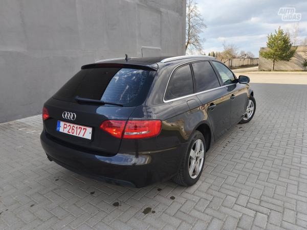 Pelēks Audi A4 2010 Jurbarkas, ar dzinēja tilpumu 2.00 L un nobraukumu 275 tūkst. km par 4600 €, foto 3 vietnē AUTOMOTO.COM.LV
