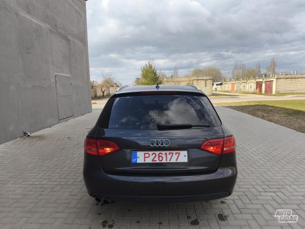 Pelēks Audi A4 2010 Jurbarkas, ar dzinēja tilpumu 2.00 L un nobraukumu 275 tūkst. km par 4600 €, foto 7 vietnē AUTOMOTO.COM.LV