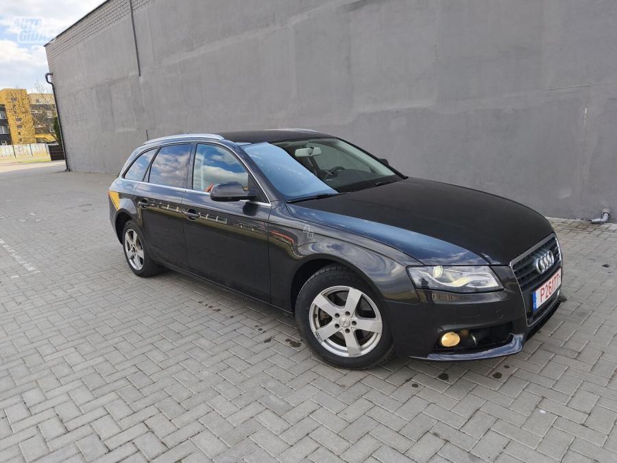 Pelēks Audi A4 2010 Jurbarkas, ar dzinēja tilpumu 2.00 L un nobraukumu 275 tūkst. km par 4600 €, foto 13 vietnē AUTOMOTO.COM.LV