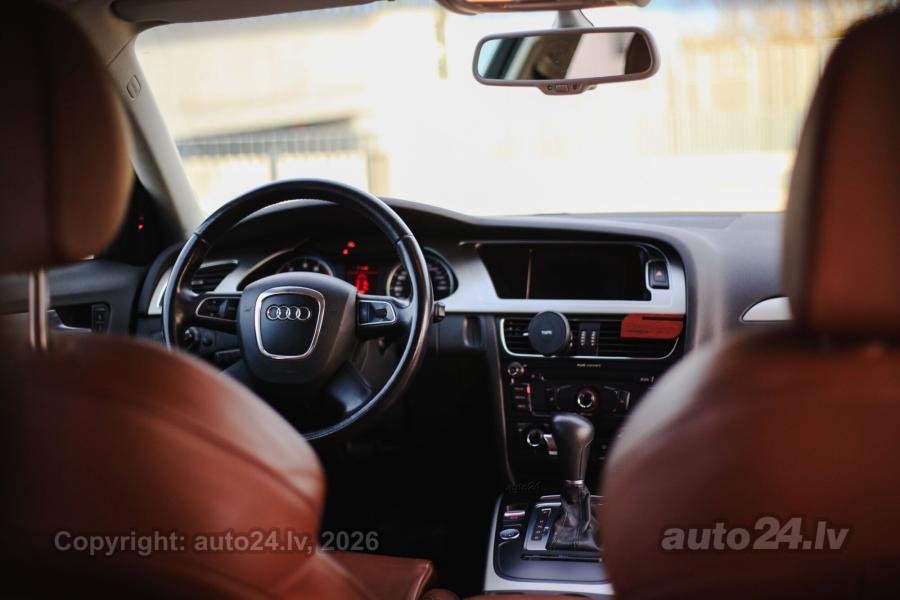 Pelēks Audi A4 2010 Tallina, ar dzinēja tilpumu 2.00 L un nobraukumu 150 tūkst. km par 7500 €, foto 8 vietnē AUTOMOTO.COM.LV