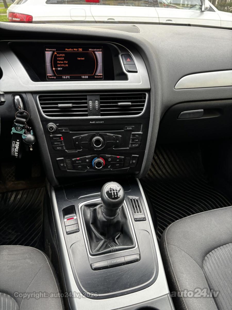 Grey Audi A4 2010 in Tallinn, with an engine capacity of 2.00 L and mileage of 368 thousand km for 5000 €, photo 9 on AUTOMOTO.COM.LV