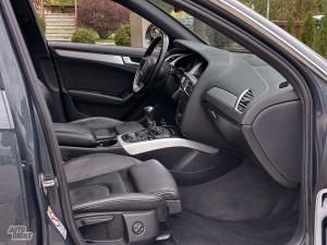 Grey Audi A4 2010 in Kaunas, with an engine capacity of 2.00 L and mileage of 258 thousand km for 6850 €, photo 31 on AUTOMOTO.COM.LV