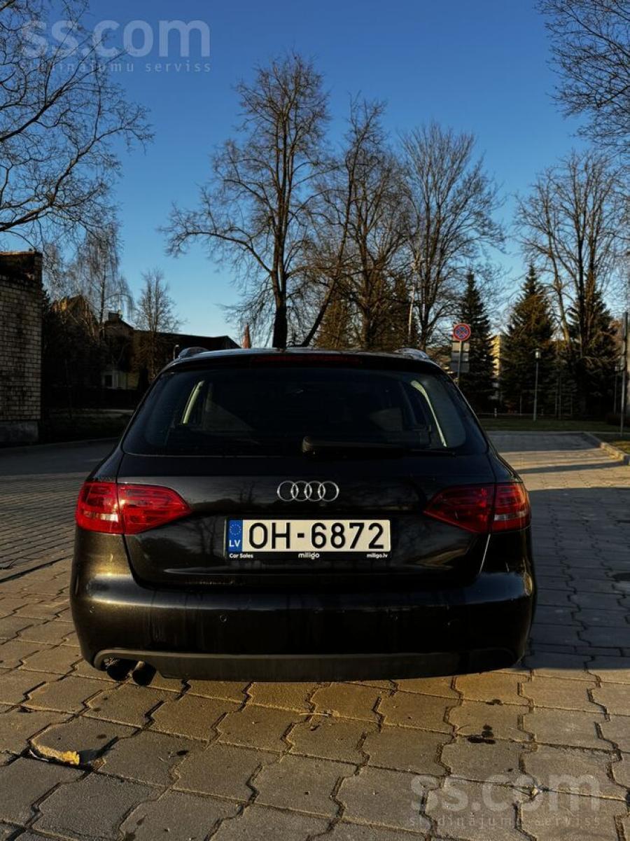 Pelēks Audi A4 2010 Jelgava, ar dzinēja tilpumu 2.00 L un nobraukumu 204 tūkst. km par 4400 €, foto 7 vietnē AUTOMOTO.COM.LV