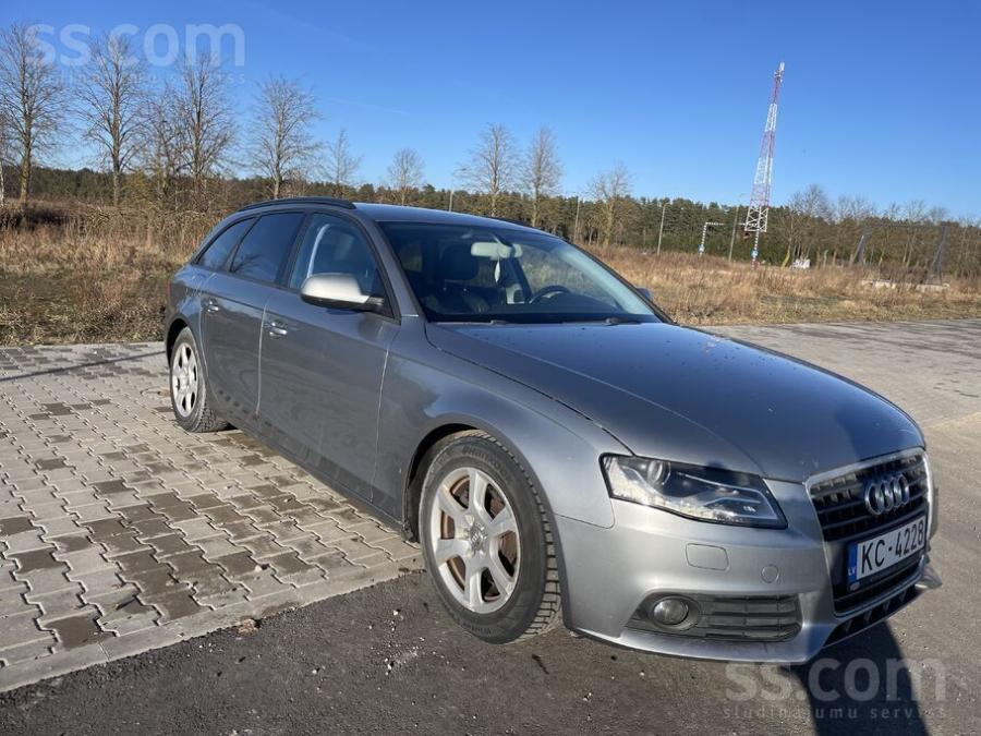 Grey Audi A4 2010 in Riga, with an engine capacity of 2.00 L and mileage of 350 thousand km for 4700 €, photo 3 on AUTOMOTO.COM.LV