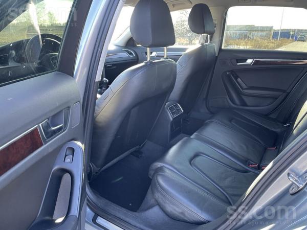 Pelēks Audi A4 2010 Rīga, ar dzinēja tilpumu 2.00 L un nobraukumu 350 tūkst. km par 4700 €, foto 8 vietnē AUTOMOTO.COM.LV