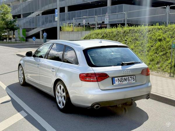 Pelēks Audi A4 2010 Viļņa, ar dzinēja tilpumu 3.00 L un nobraukumu 293 tūkst. km par 4900 €, foto 5 vietnē AUTOMOTO.COM.LV