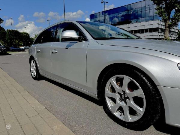 Pelēks Audi A4 2010 Viļņa, ar dzinēja tilpumu 3.00 L un nobraukumu 293 tūkst. km par 4900 €, foto 10 vietnē AUTOMOTO.COM.LV