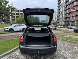 Grey Audi A4 2010 in Riga, with an engine capacity of 2.00 L and mileage of 206 thousand km for 5290 €, photo 14 on AUTOMOTO.COM.LV