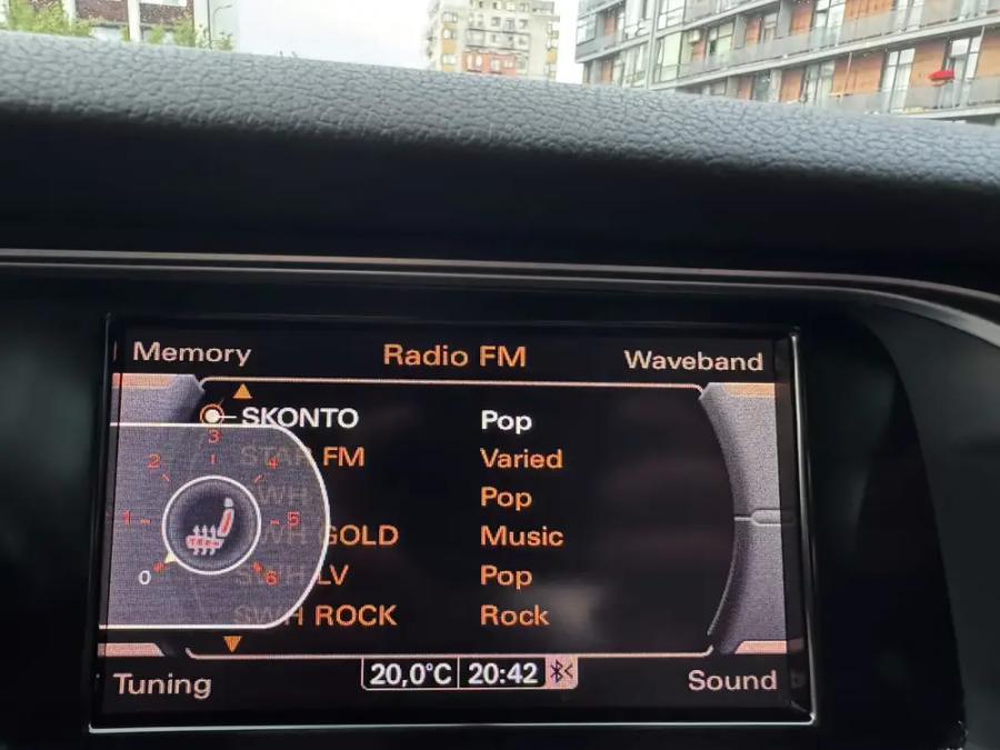 Grey Audi A4 2010 in Riga, with an engine capacity of 2.00 L and mileage of 206 thousand km for 5290 €, photo 24 on AUTOMOTO.COM.LV