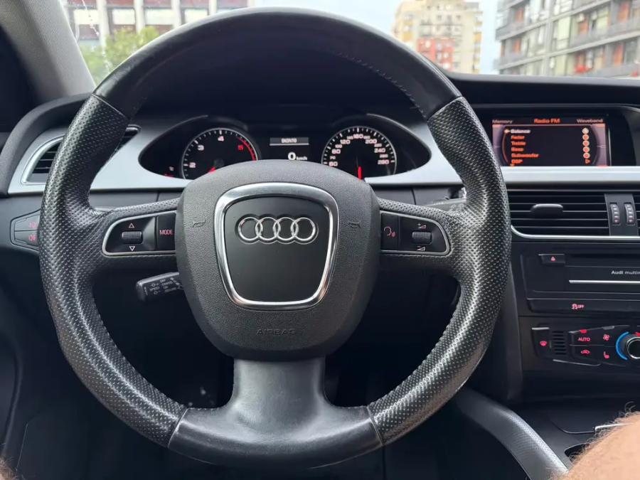 Grey Audi A4 2010 in Riga, with an engine capacity of 2.00 L and mileage of 206 thousand km for 5290 €, photo 28 on AUTOMOTO.COM.LV