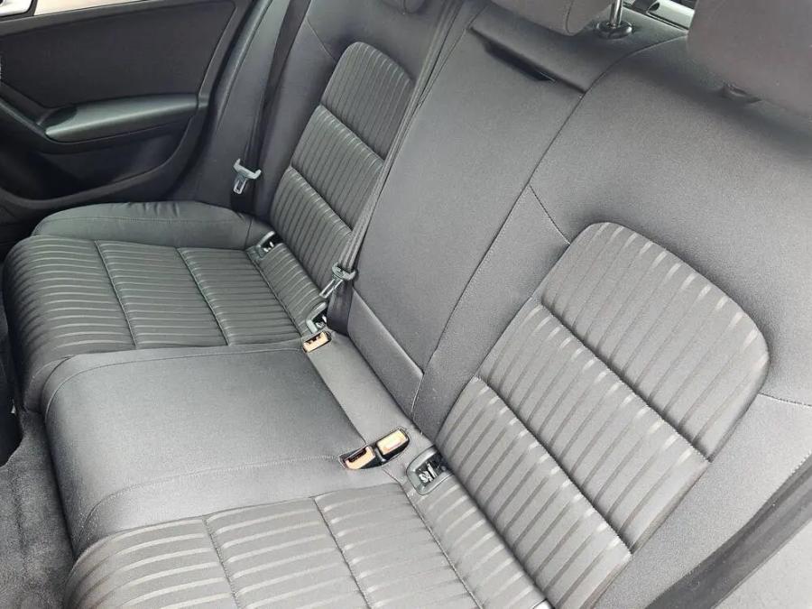 Pelēks Audi A4 2010 Jēkabpils, ar dzinēja tilpumu 2.00 L un nobraukumu 357 tūkst. km par 6190 €, foto 14 vietnē AUTOMOTO.COM.LV