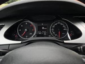 Pelēks Audi A4 2010 Jēkabpils, ar dzinēja tilpumu 2.00 L un nobraukumu 357 tūkst. km par 6190 €, foto 22 vietnē AUTOMOTO.COM.LV