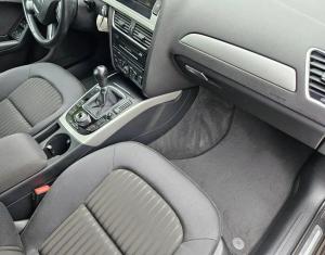 Pelēks Audi A4 2010 Jēkabpils, ar dzinēja tilpumu 2.00 L un nobraukumu 357 tūkst. km par 6190 €, foto 26 vietnē AUTOMOTO.COM.LV