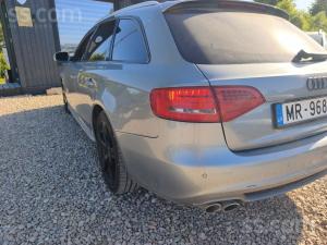 Pelēks Audi A4 2010 Jelgava, ar dzinēja tilpumu 2.00 L un nobraukumu 0 tūkst. km par 3690 €, foto 27 vietnē AUTOMOTO.COM.LV