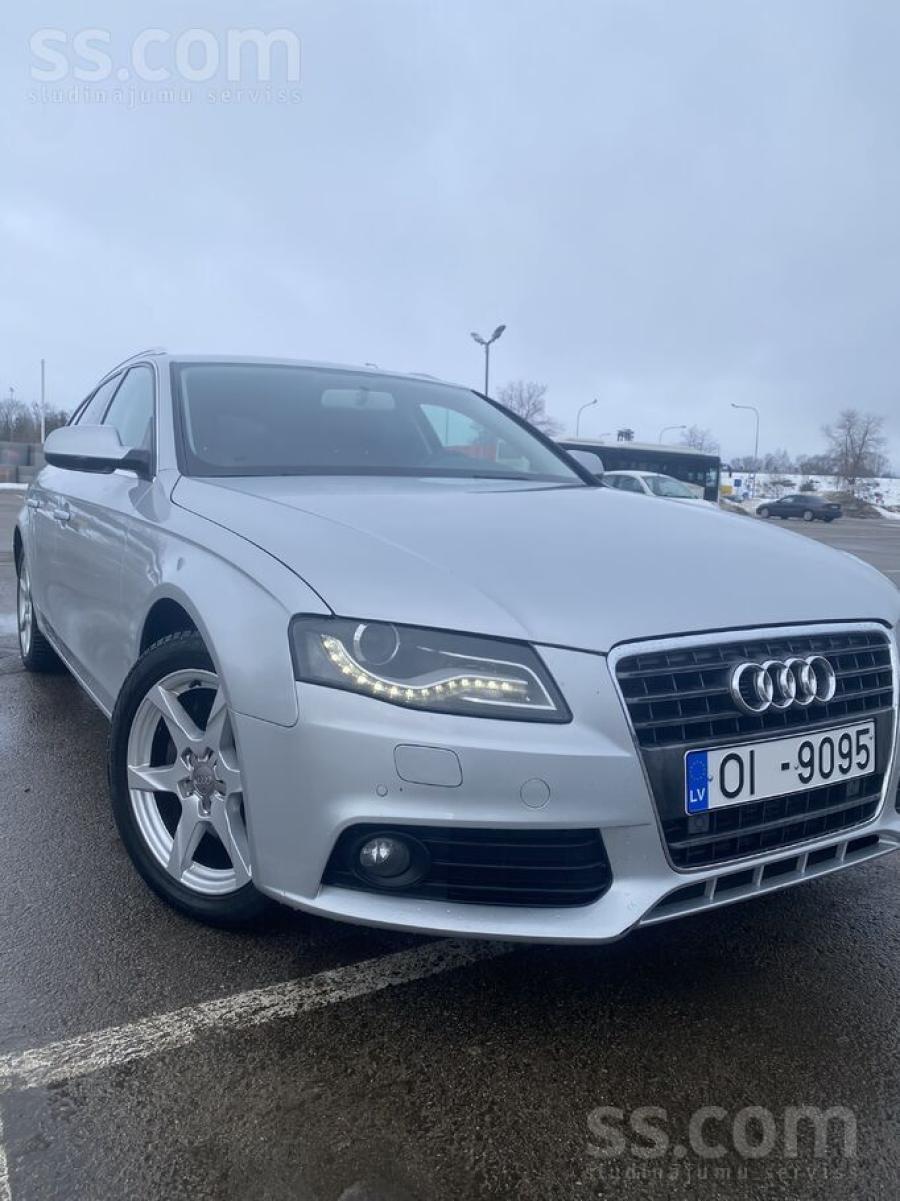 Pelēks Audi A4 2010 Daugavpils, ar dzinēja tilpumu 2.70 L un nobraukumu 382 tūkst. km par 4850 €, foto 1 vietnē AUTOMOTO.COM.LV