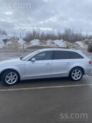 Pelēks Audi A4 2010 Daugavpils, ar dzinēja tilpumu 2.70 L un nobraukumu 382 tūkst. km par 4850 €, foto 6 vietnē AUTOMOTO.COM.LV