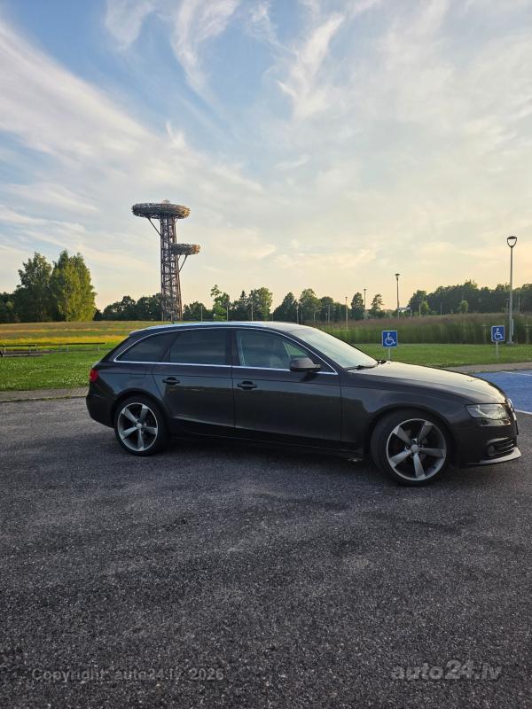 Pelēks Audi A4 2010 Veru, ar dzinēja tilpumu 2.00 L un nobraukumu 388 tūkst. km par 4200 €, foto 2 vietnē AUTOMOTO.COM.LV
