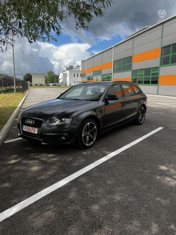 Grey Audi A4 2010 in Pasvalys, with an engine capacity of 1.97 L and mileage of 266 thousand km for 5150 €, photo 4 on AUTOMOTO.COM.LV