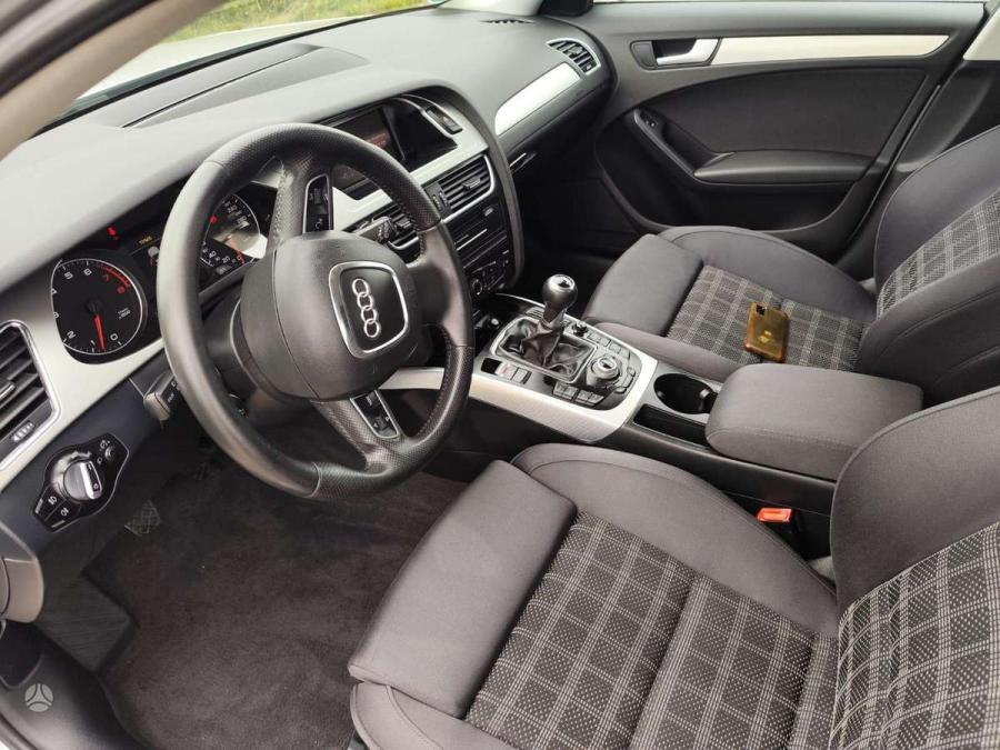 Grey Audi A4 2010 in Marijampole, with an engine capacity of 1.80 L and mileage of 225 thousand km for 4500 €, photo 13 on AUTOMOTO.COM.LV