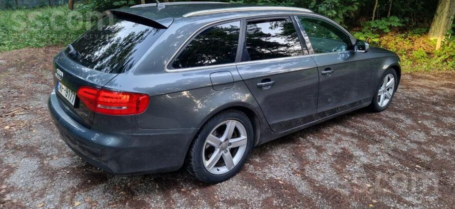 Grey Audi A4 2010 in Riga, with an engine capacity of 2.00 L and mileage of 365 thousand km for 5300 €, photo 3 on AUTOMOTO.COM.LV