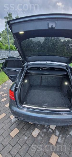 Grey Audi A4 2010 in Riga, with an engine capacity of 2.00 L and mileage of 365 thousand km for 5300 €, photo 11 on AUTOMOTO.COM.LV