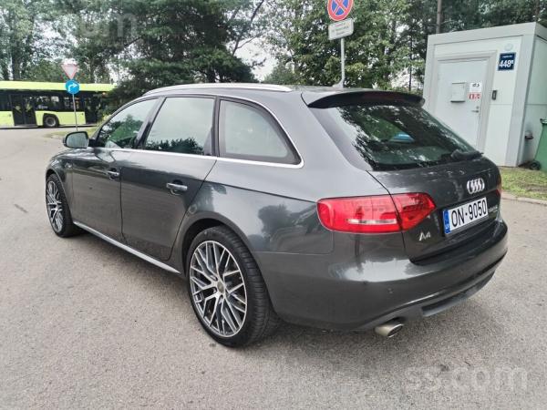 Grey Audi A4 2010 in Riga, with an engine capacity of 3.00 L and mileage of 313 thousand km for 6590 €, photo 3 on AUTOMOTO.COM.LV