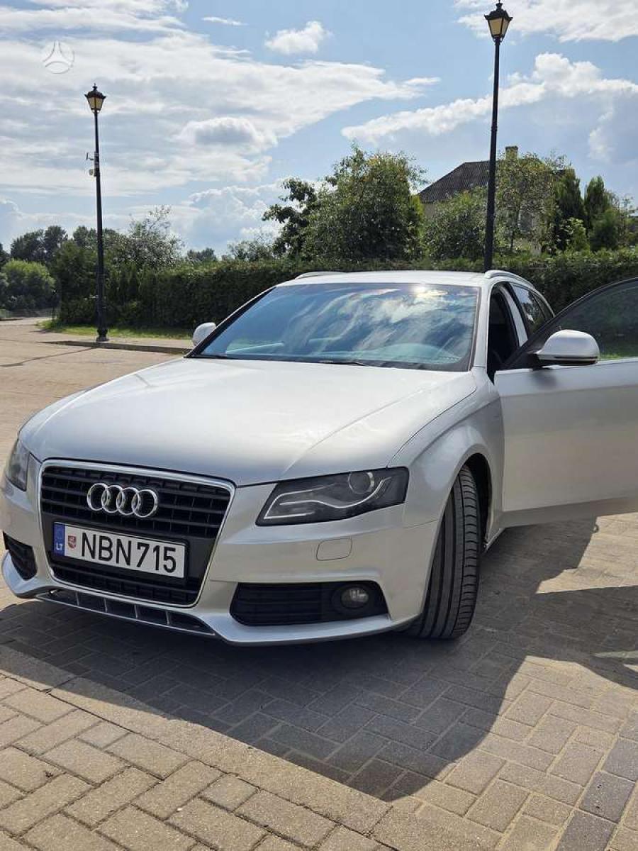 Grey Audi A4 2010 in Jonava, with an engine capacity of 1.97 L and mileage of 340 thousand km for 5200 €, photo 3 on AUTOMOTO.COM.LV