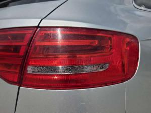 Grey Audi A4 2010 in Jonava, with an engine capacity of 1.97 L and mileage of 340 thousand km for 5200 €, photo 10 on AUTOMOTO.COM.LV