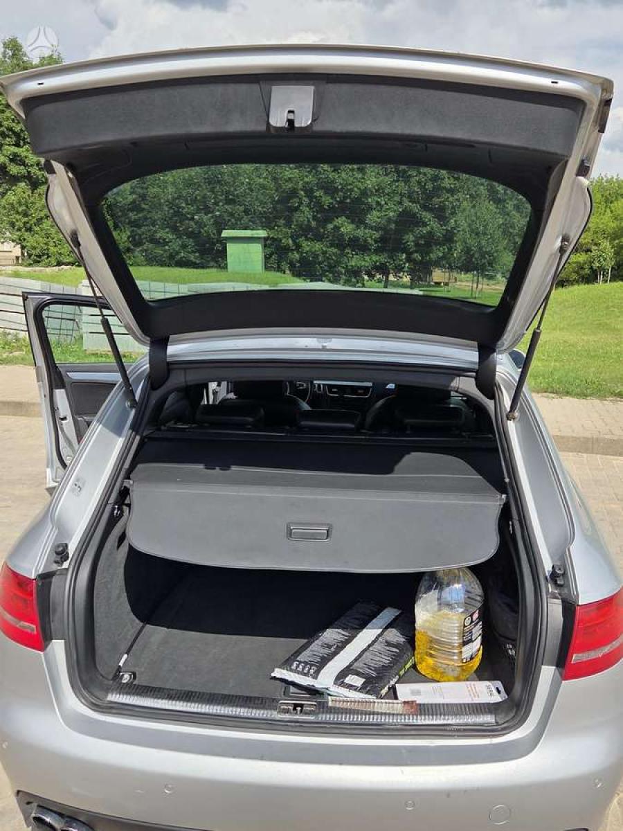 Grey Audi A4 2010 in Jonava, with an engine capacity of 1.97 L and mileage of 340 thousand km for 5200 €, photo 12 on AUTOMOTO.COM.LV