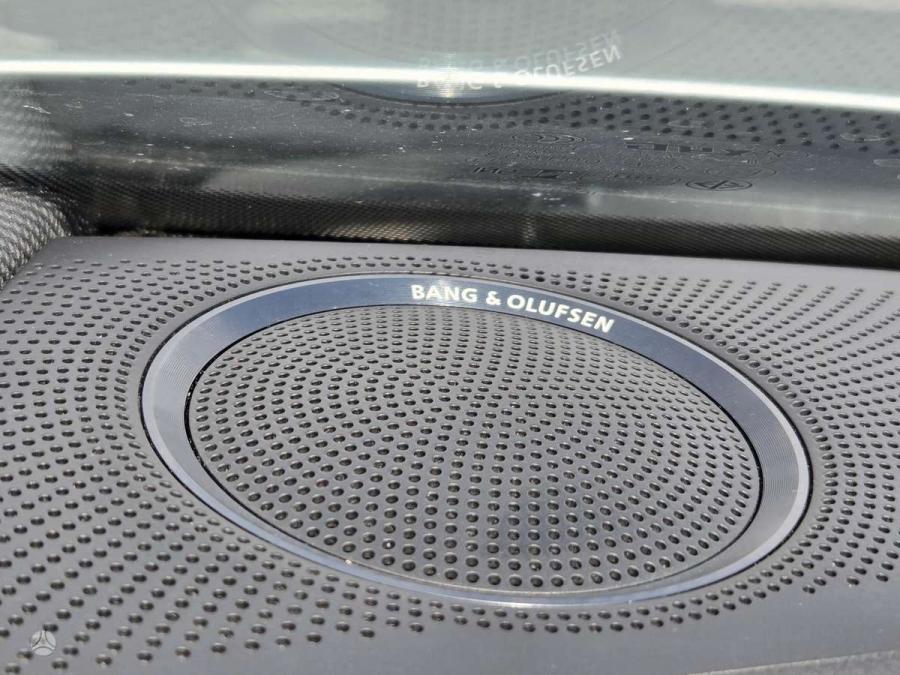 Grey Audi A4 2010 in Jonava, with an engine capacity of 1.97 L and mileage of 340 thousand km for 5200 €, photo 19 on AUTOMOTO.COM.LV