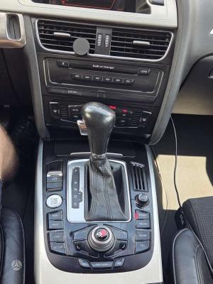 Grey Audi A4 2010 in Jonava, with an engine capacity of 1.97 L and mileage of 340 thousand km for 5200 €, photo 21 on AUTOMOTO.COM.LV